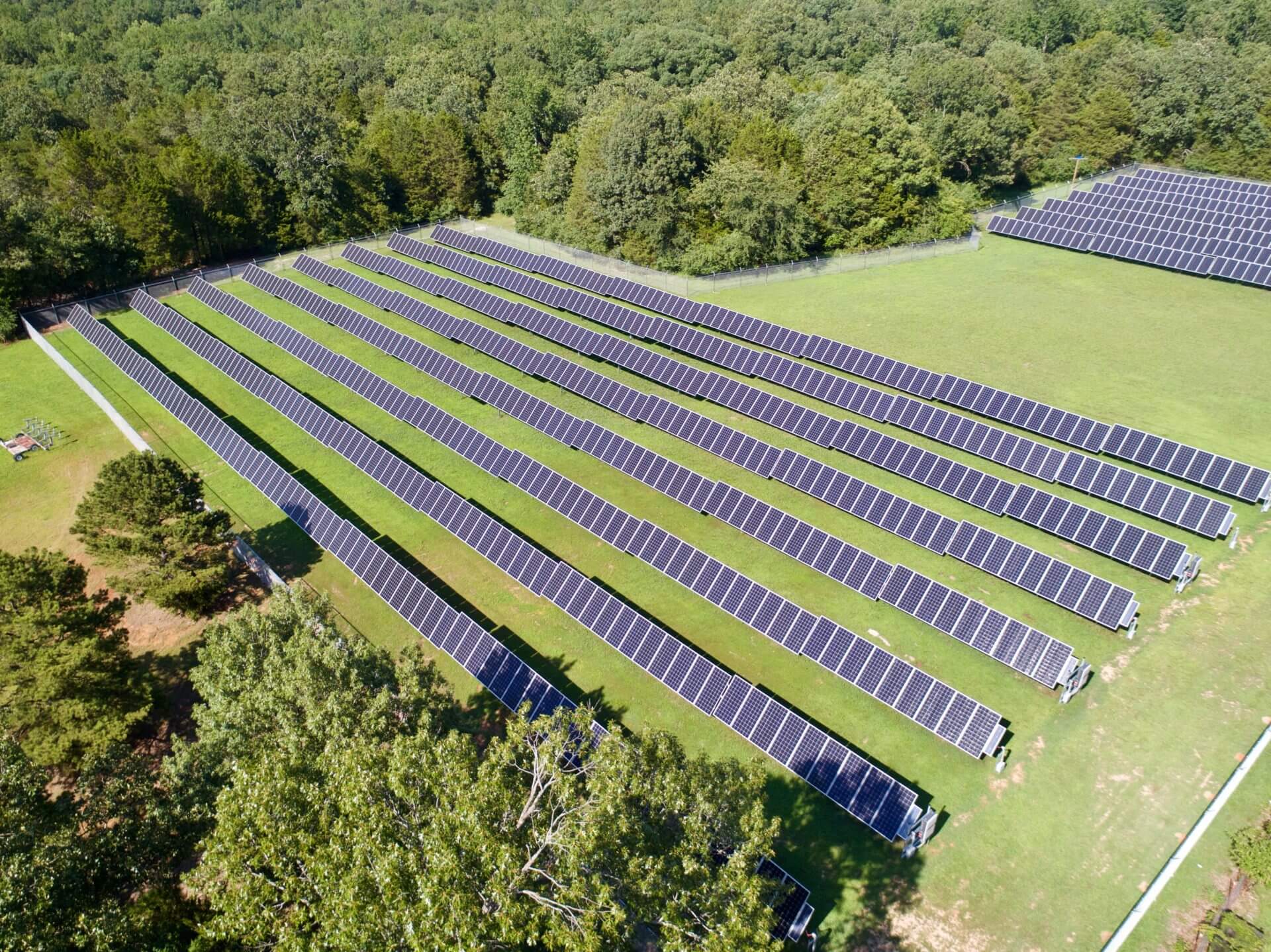 School solar panels are saving districts serious money