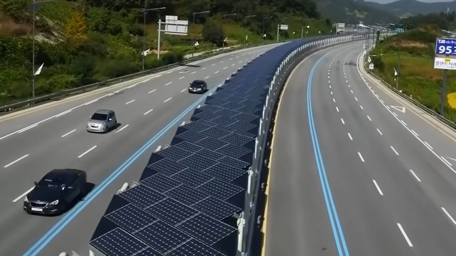 Reddit post shows how South Korea uses solar panels on highways