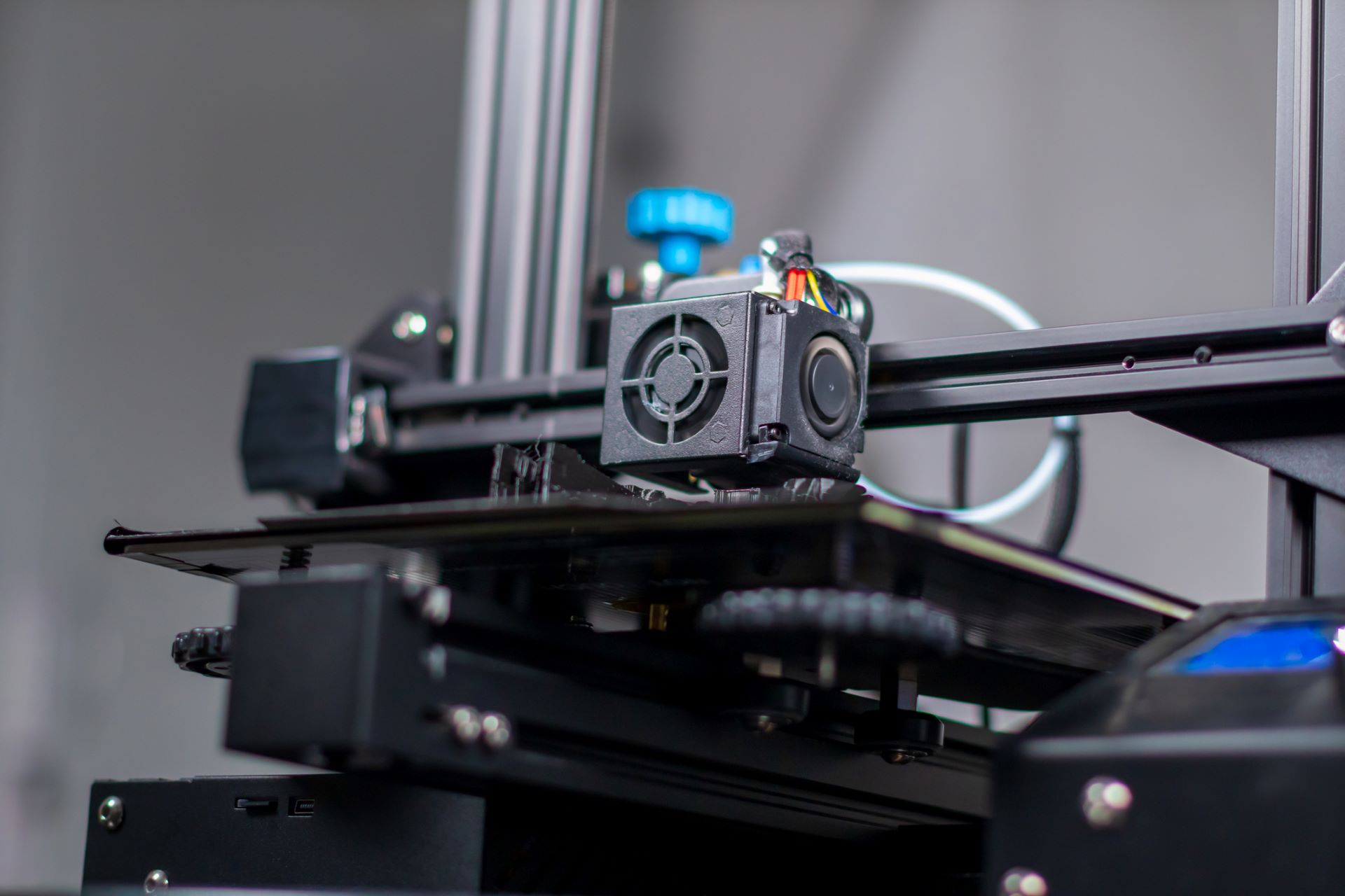 DBT’s Airlements turns trash into 3D-printed insulation