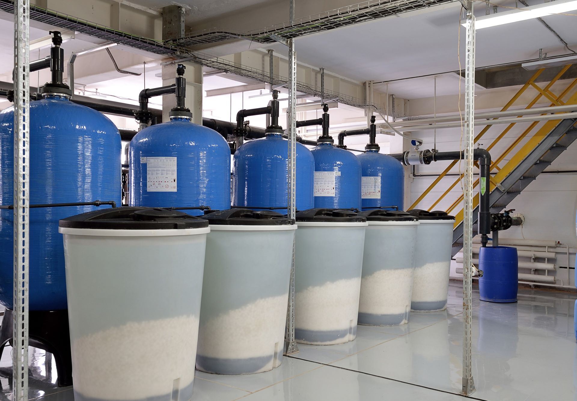 This new invention can clean drinking water in just seconds