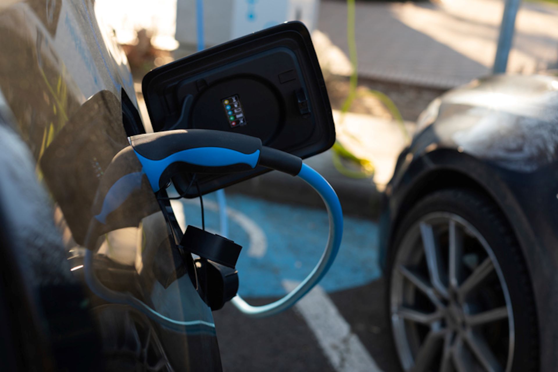 Expert weighs in on major changes to EV batteries: 'If you look ...