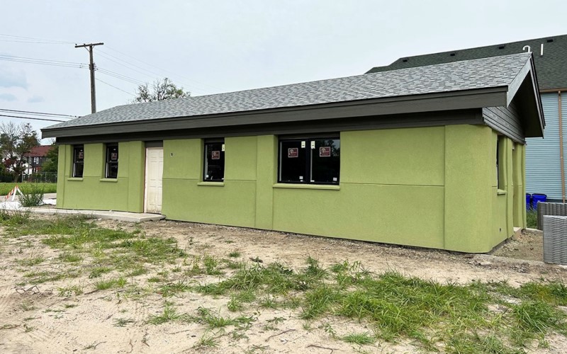 A car-building robot constructs 3D-printed house of the future: ‘A ...