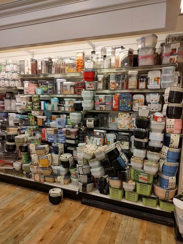 Shopper calls out TikTok trend for upsetting scene at home goods store ...