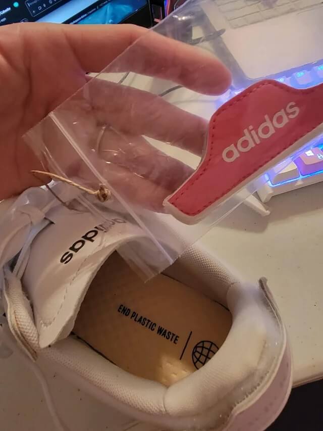 Annoyed shopper sparks outrage online after showing hypocritical ...