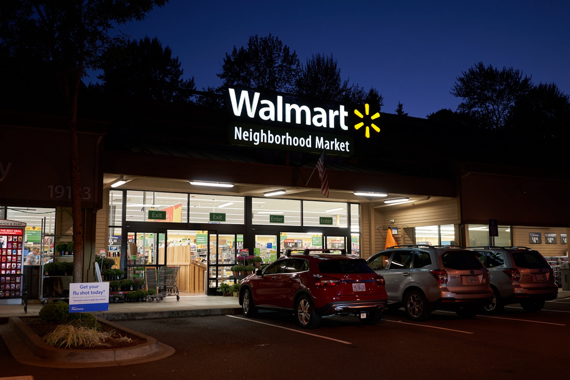 Walmart employee reveals disturbing truth behind store's produce: 'I'm ...