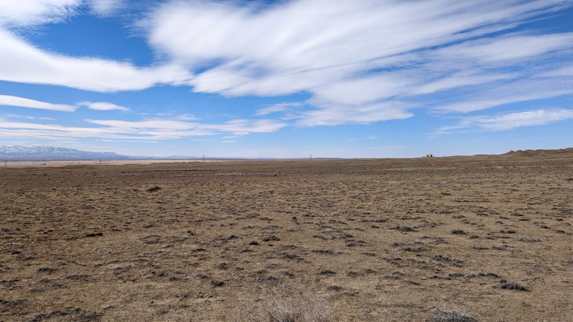 Native American tribe ditches dirty energy to build one of the largest ...