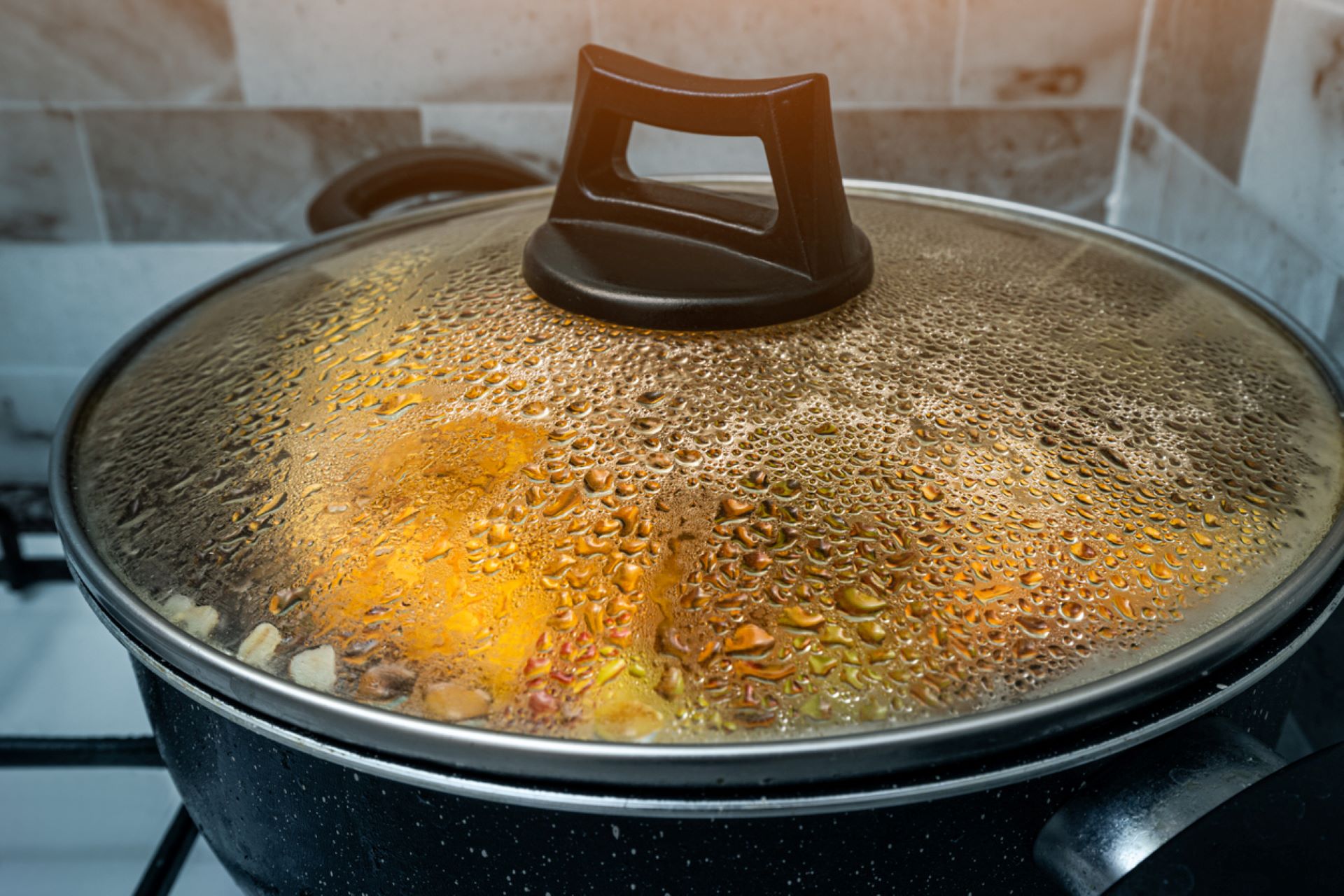 Home cook impresses internet with smart broth trick: 'You can literally ...