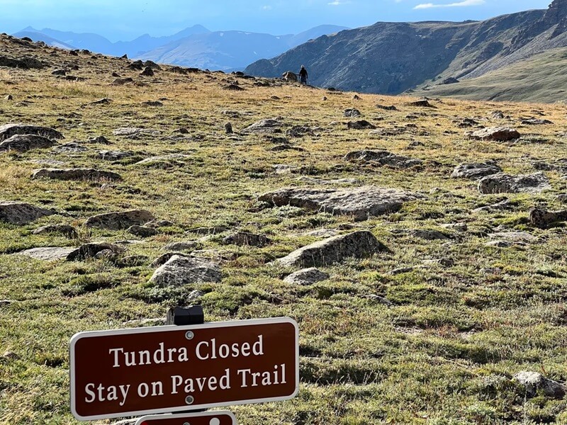 National park visitor shares frustrating photo of hikers ignoring ...