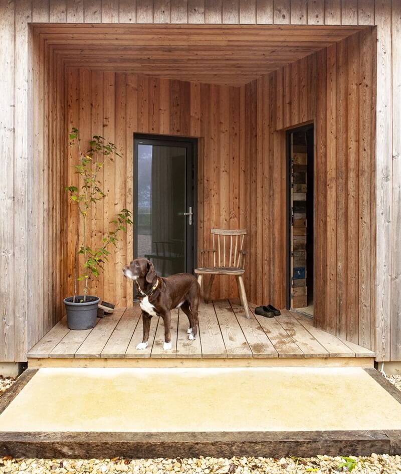 Couple transforms '80s bungalow into unique, eco-home with remarkable ...