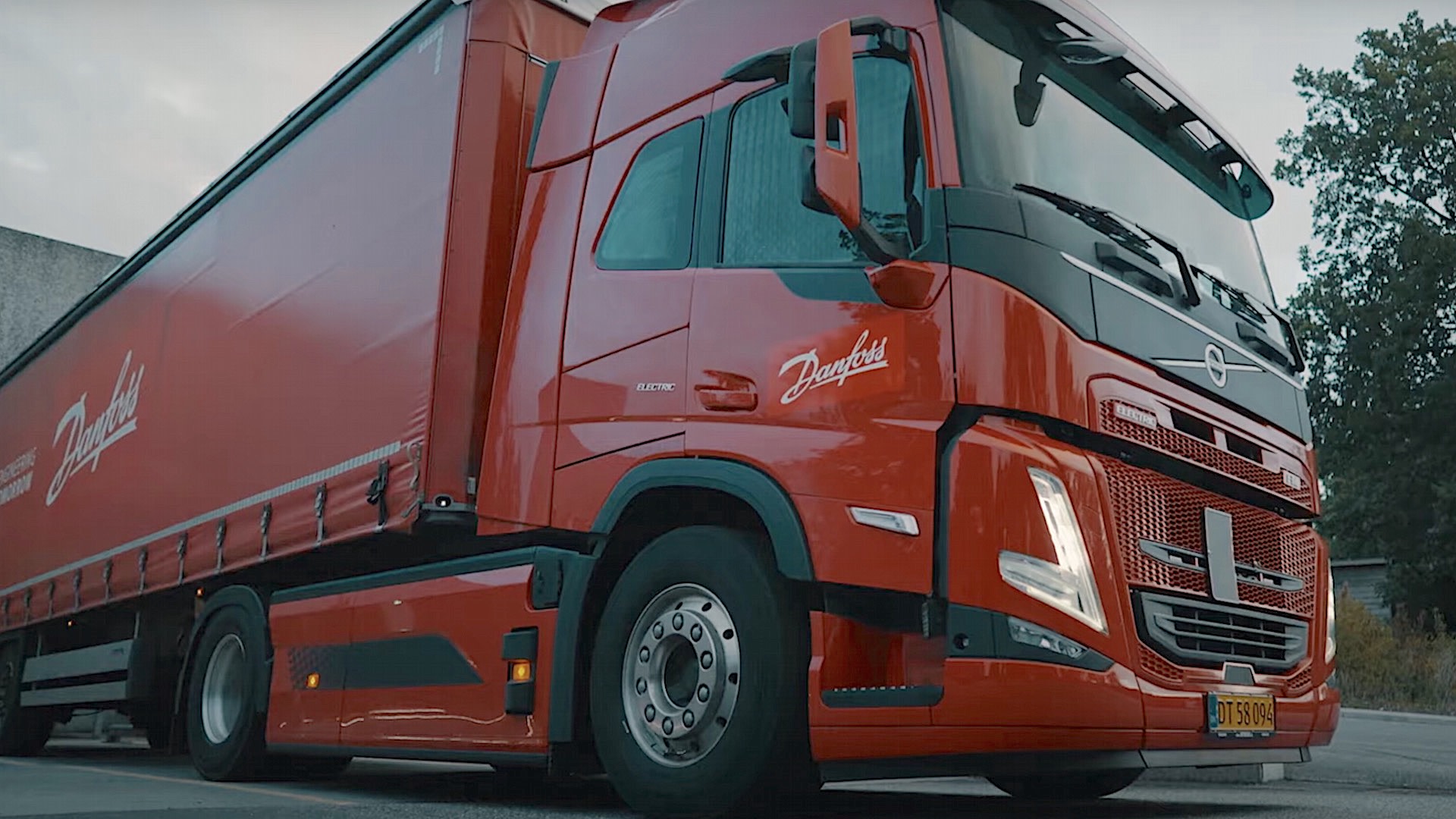 Engineering company turns heads with 800-mile journey in all-electric ...