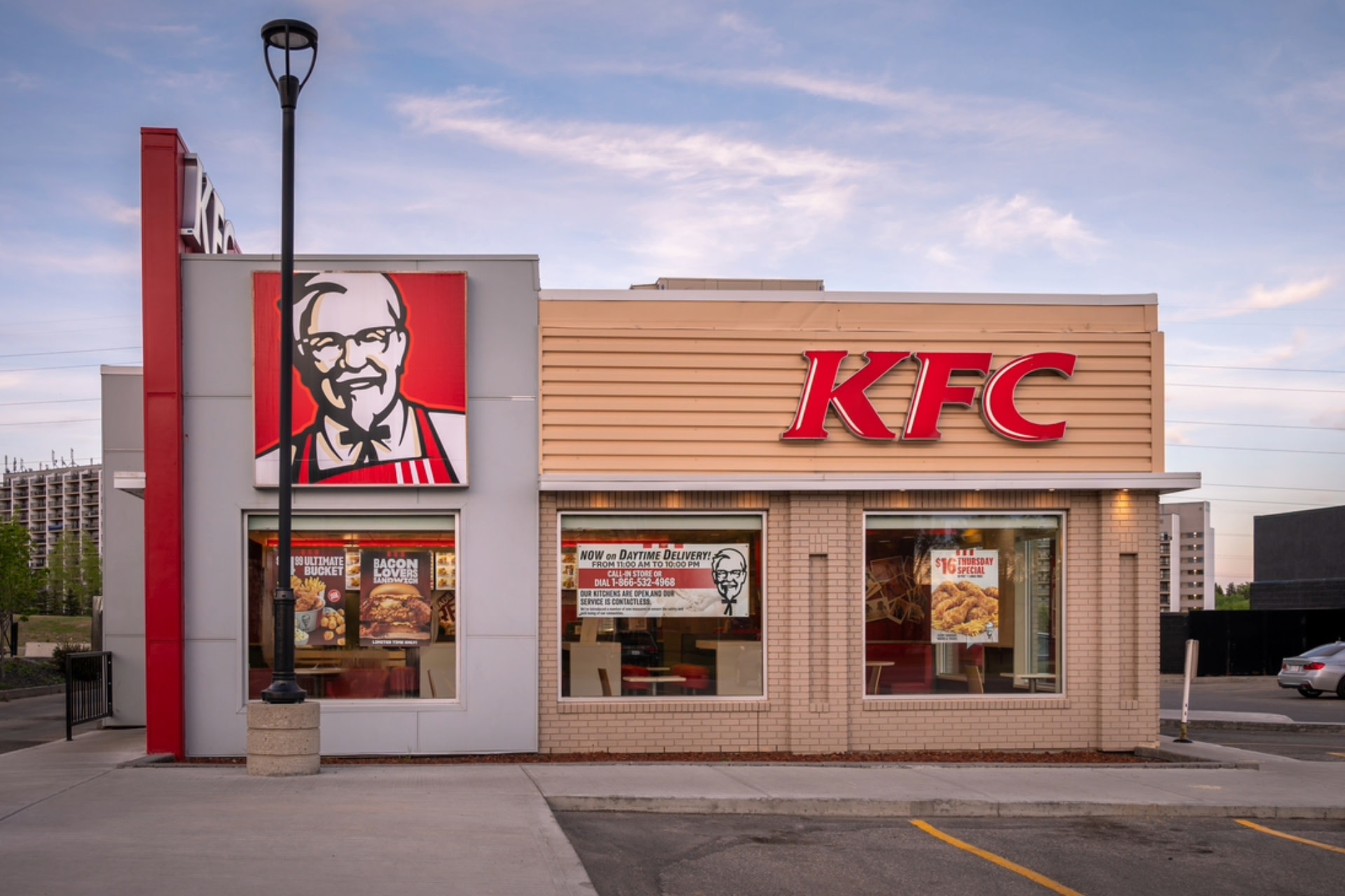 KFC announces push toward new packaging model that could change how we ...