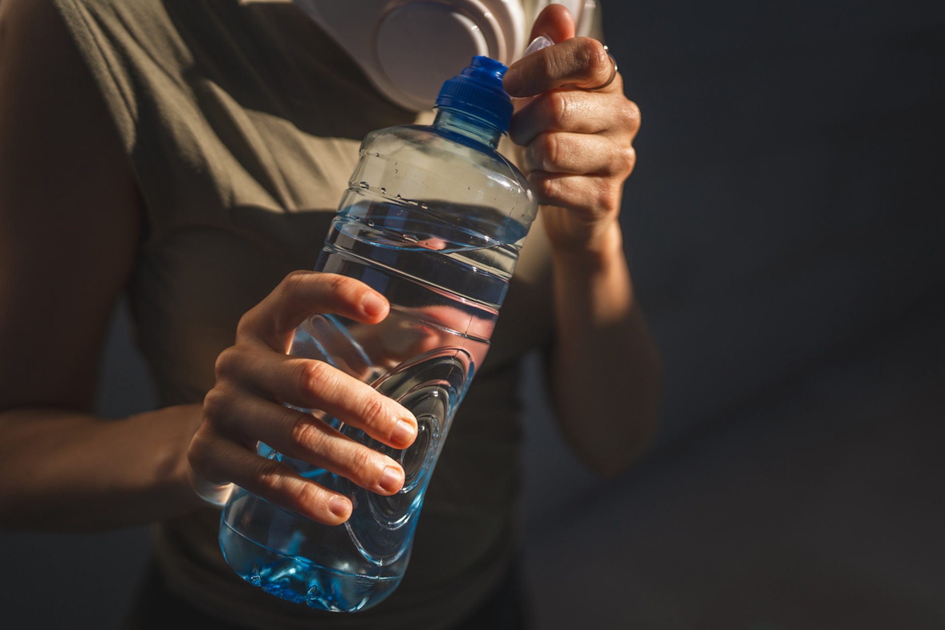 Scientists make concerning new link between plastic water bottles and ...