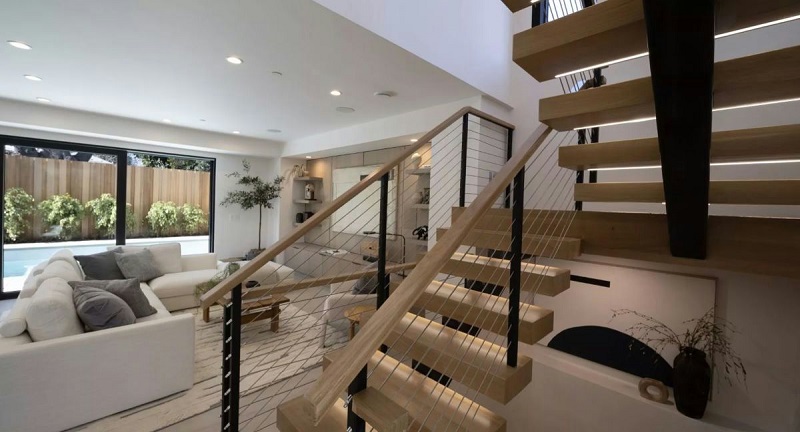 Chic new home project leads trend blending luxury living with ...