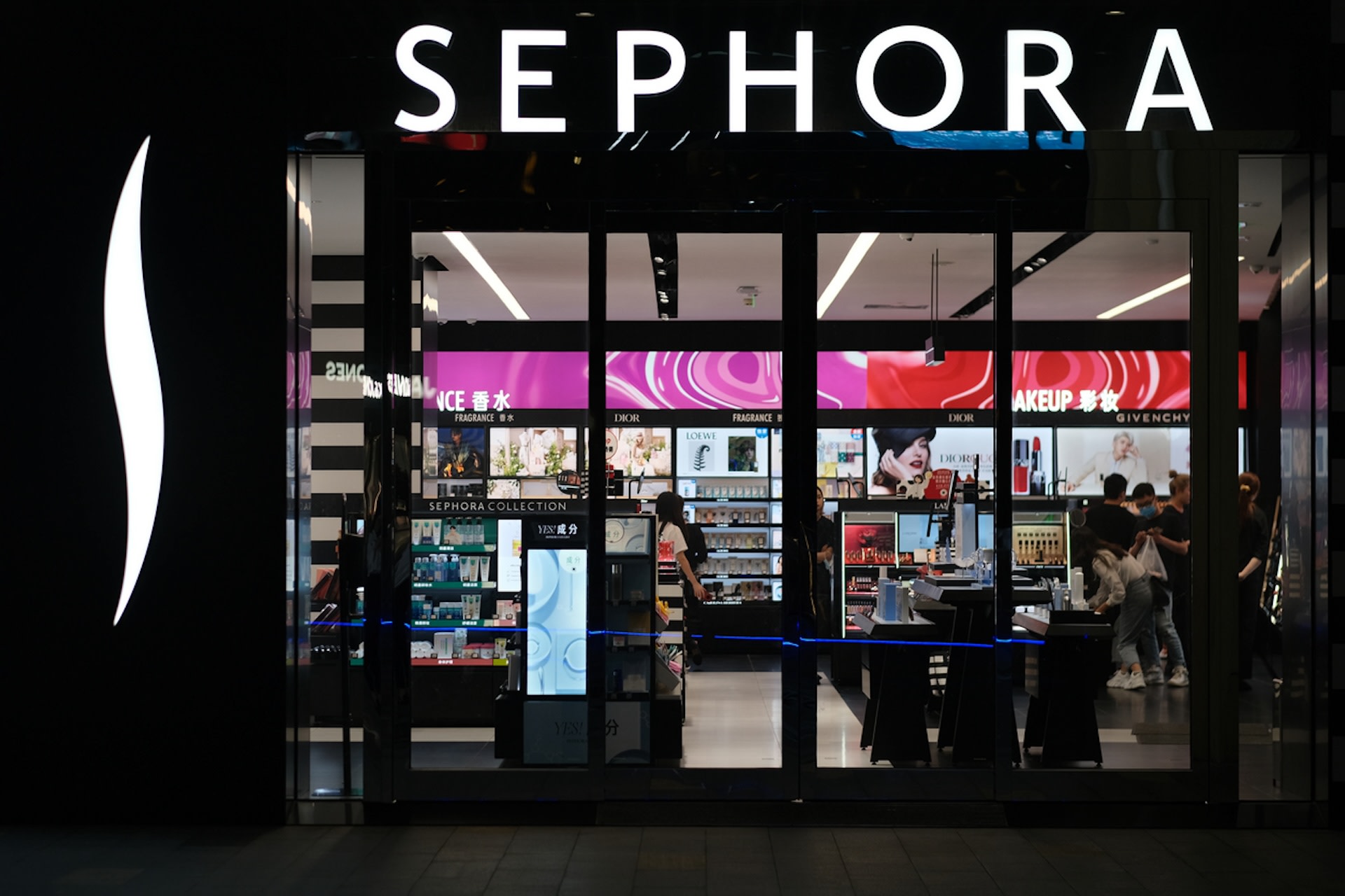 Sephora employee's revelations about returned beauty products spark ...