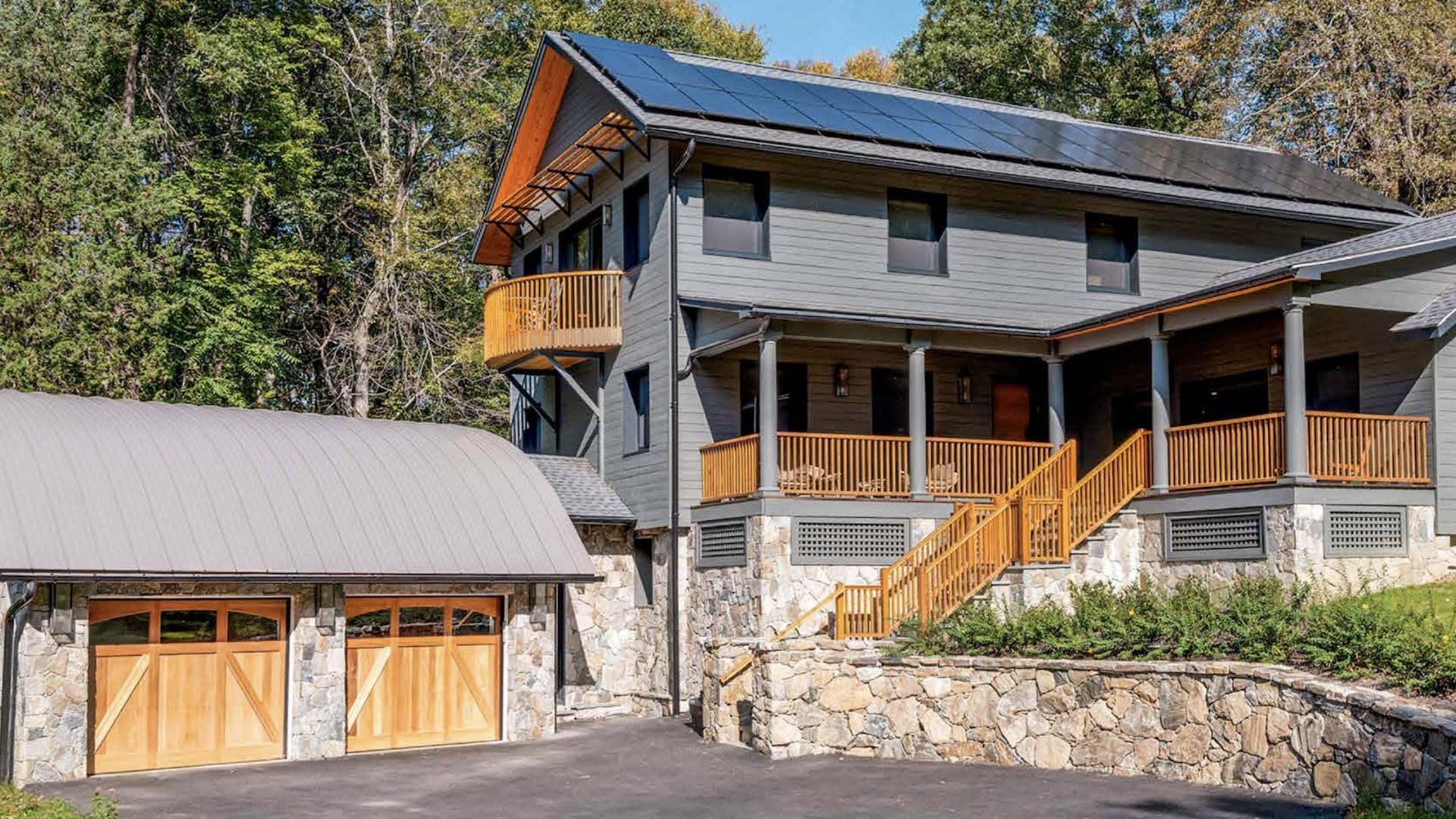 Resident honored with Housing Innovation Award for building 'zero ...