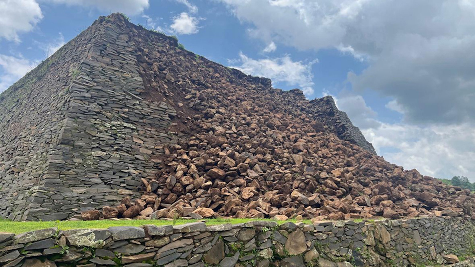1,100-year-old stone pyramid collapses — and one tribe sees it as a ...