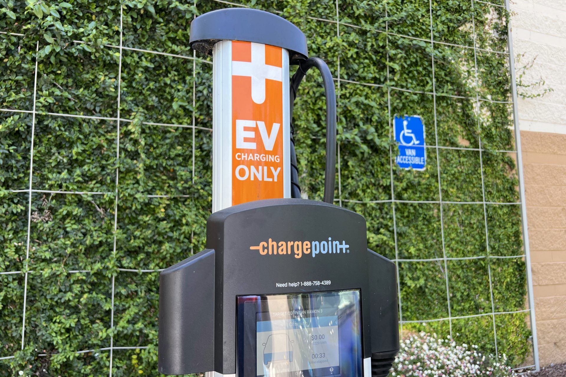 EV charging network rolls out game-changing AI tool to quickly diagnose ...