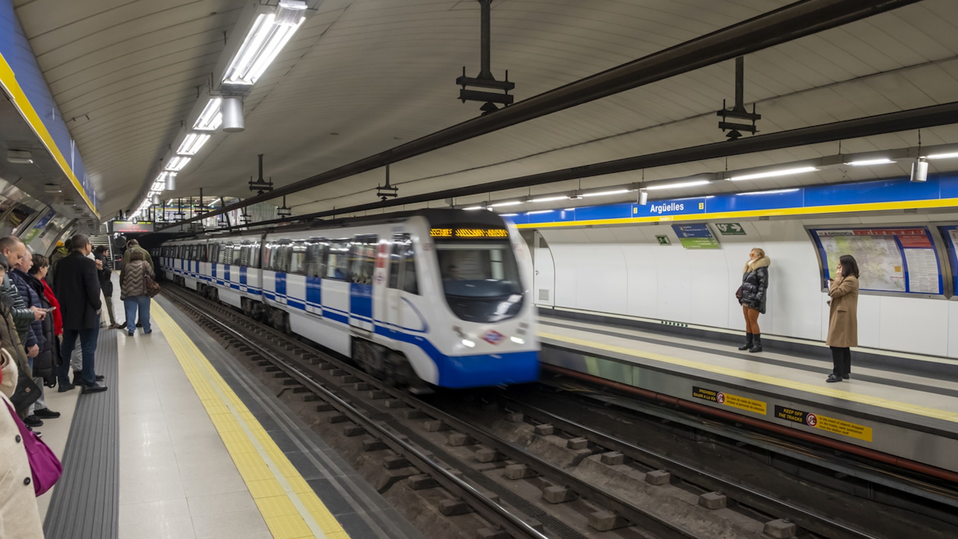 Major city turns subway trains into EV power stations: 'There's so much ...