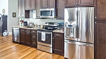 What is an induction stove? All the pros & cons of induction cooking