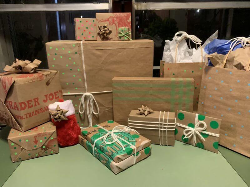 Shopper shares photo of their unconventional present-wrapping method ...