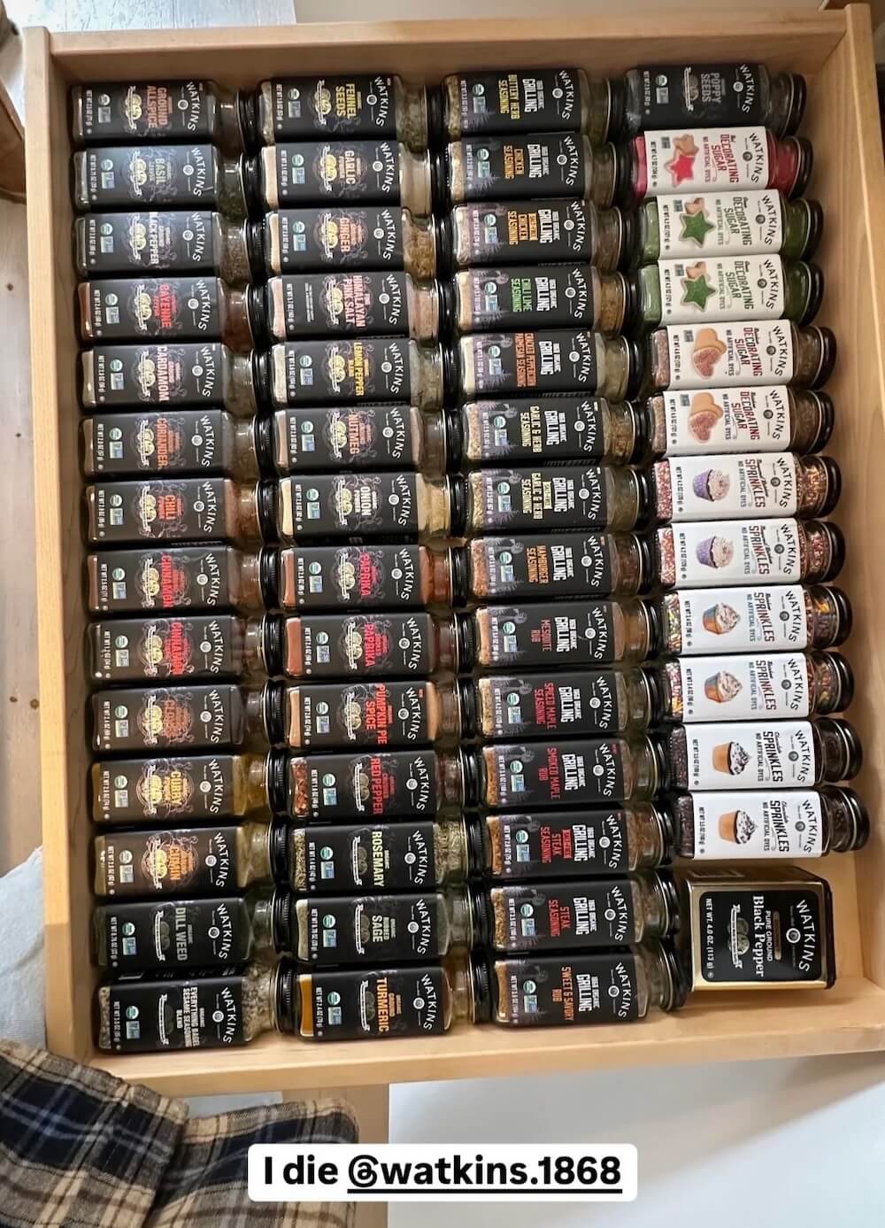 Outraged community exposes over-the-top content of influencer's recent ...