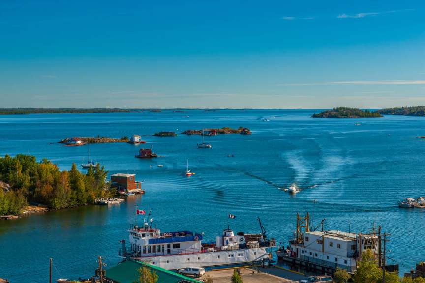 Great Slave Lake Yellowknife And Great Slave Lake
