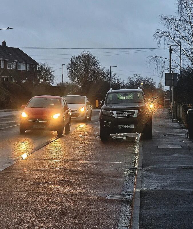 Outraged onlooker shares image of preposterous behavior in parking lot ...