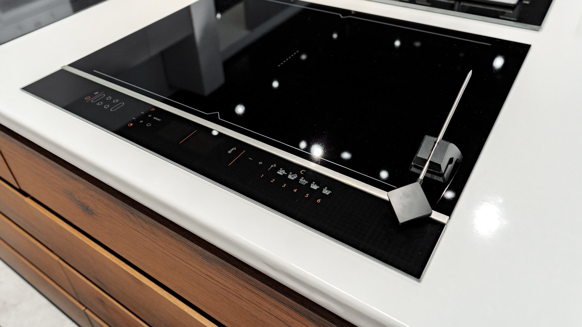 What is an induction stove? All the pros & cons of induction cooking