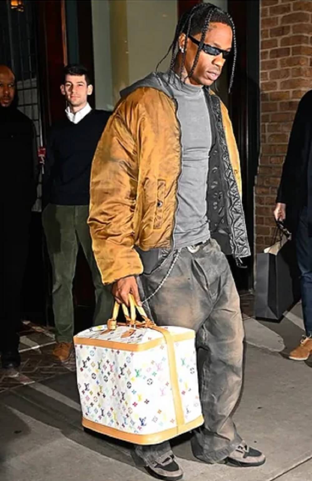 Rapper Travis Scott sparks outrage after admitting to absurd recent ...