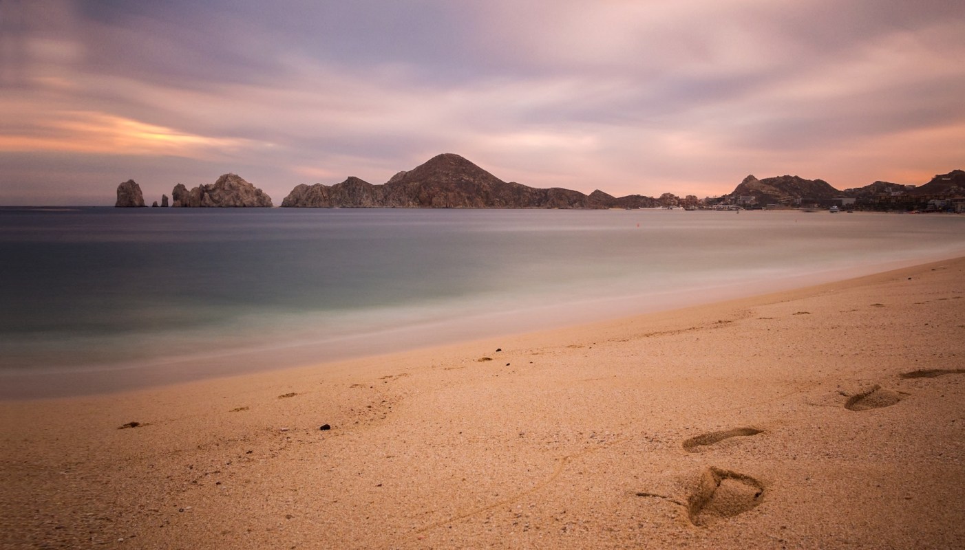 Experts issue warning as Lorena presents major flood threat to ...