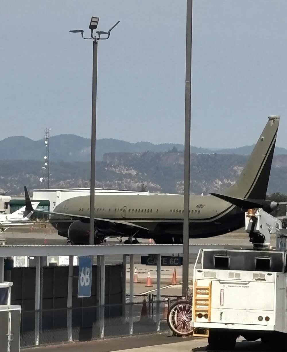 Unusual private jet with strange design sparks intrigue: 'That thing ...