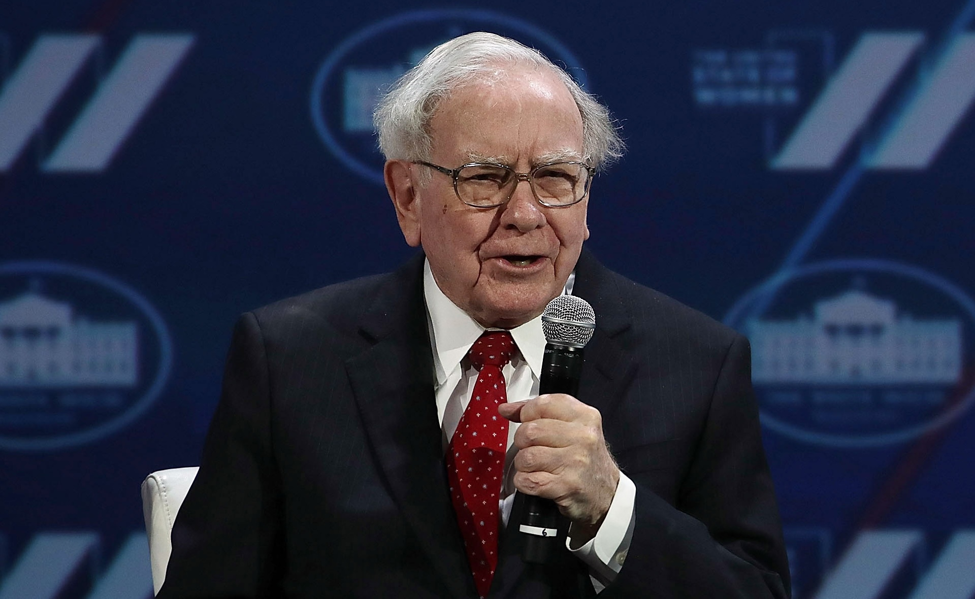 Warren Buffett issues ominous warning in scathing final letter as ...