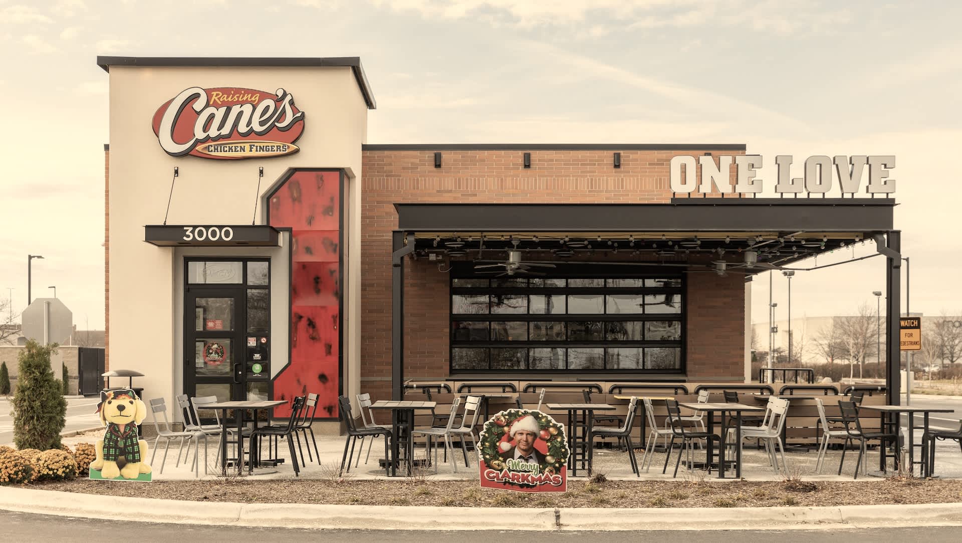 Raising Cane's employee sparks concern after revealing troubling store ...