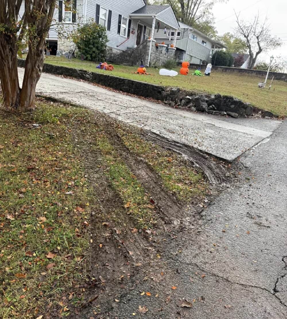 Homeowner shares photo of thoughtless neighbor's destructive act: 'Is ...
