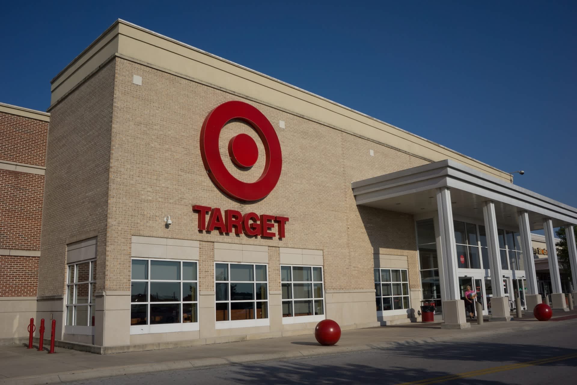 Target worker sparks dismay after sharing frustrating policy employees ...