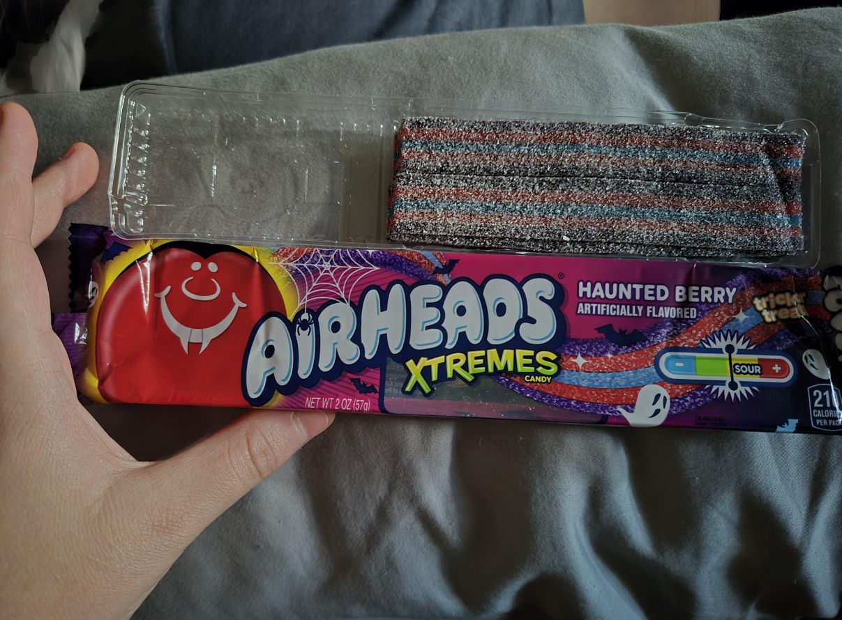 Customer sparks outrage with photo of frustrating candy purchase: 'This ...