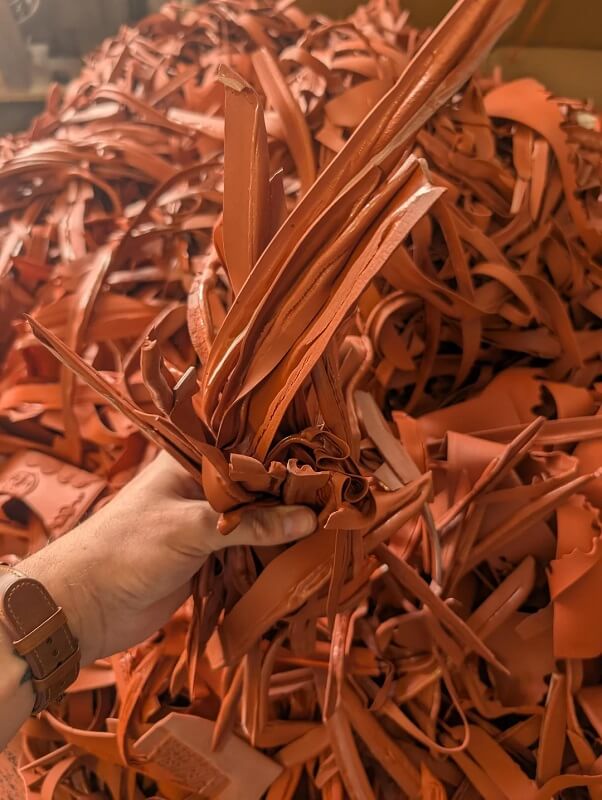 Minnesota stamp factory offers to ship out 200 pounds of clean rubber a ...